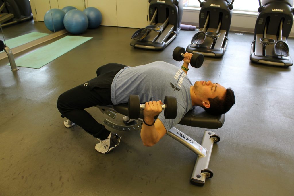 10 Best Workout Routine for Men to Get Bigger Chest Fast In 30 Days ...